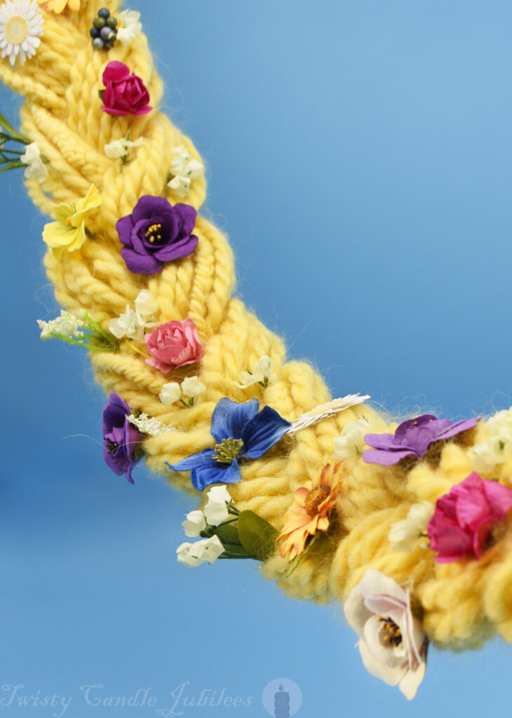 How To A Make Rapunzel Braided Party Banner